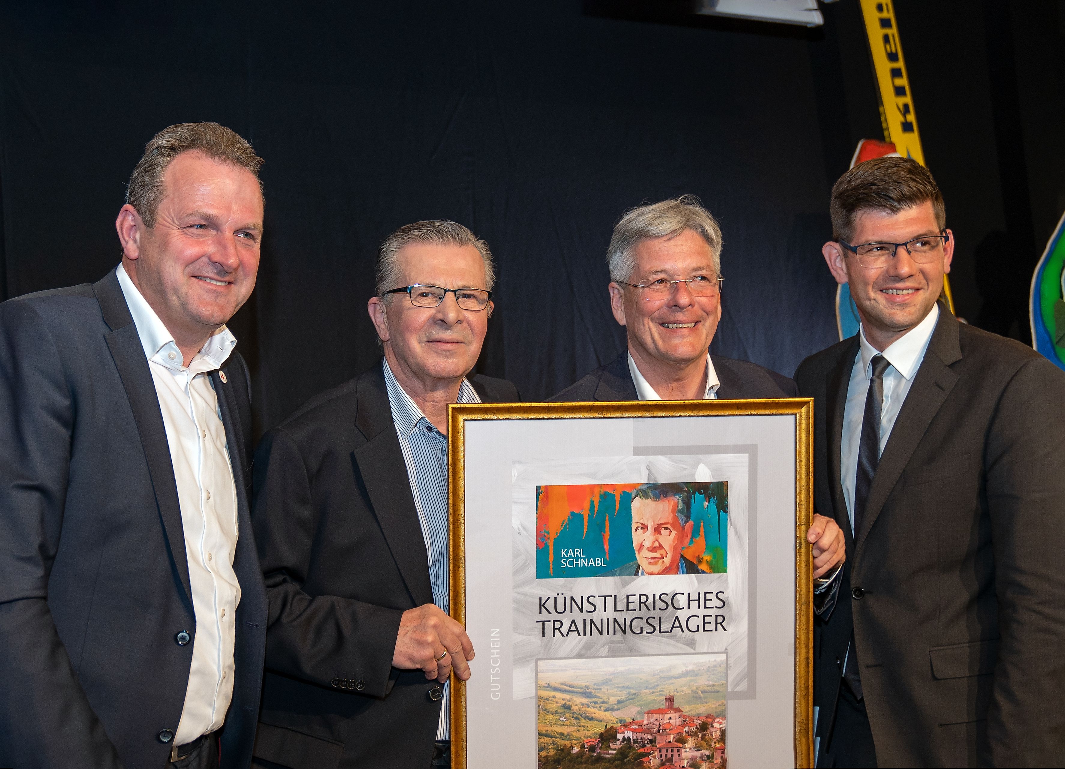 Land Kärnten gratuliert Sportlerlegende Karl Schnabl - Land Kärnten