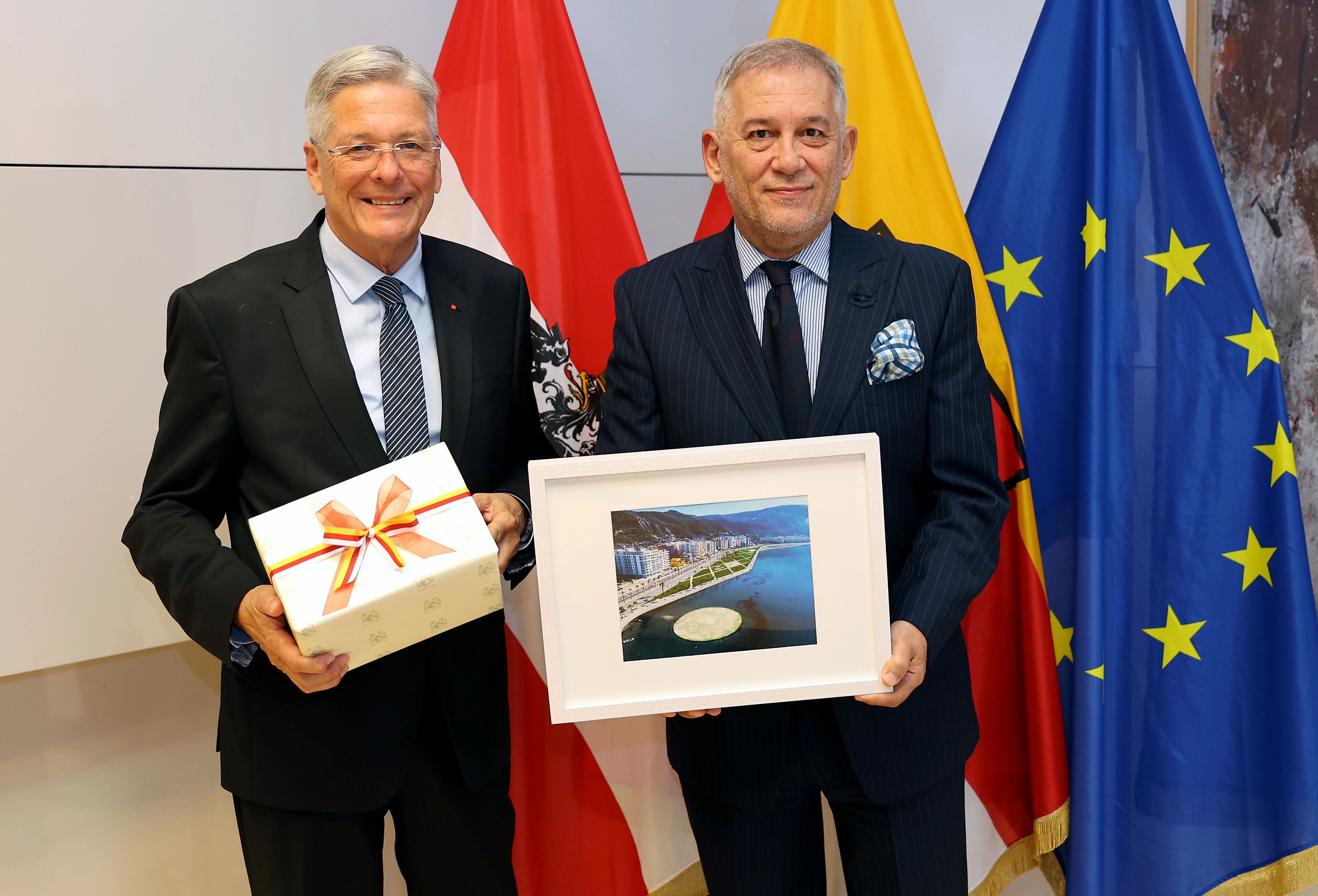 Albaniens Botschafter auf Antrittsbesuch - Land Kärnten