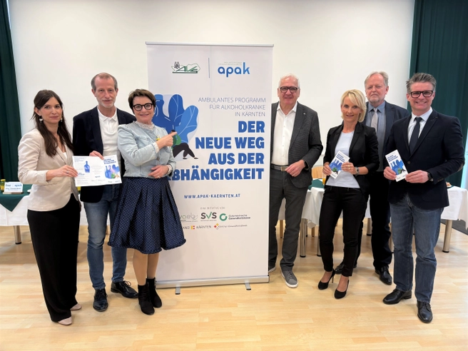 Start für APAK: Der neue Weg aus der Alkoholabhängigkeit - Land Kärnten